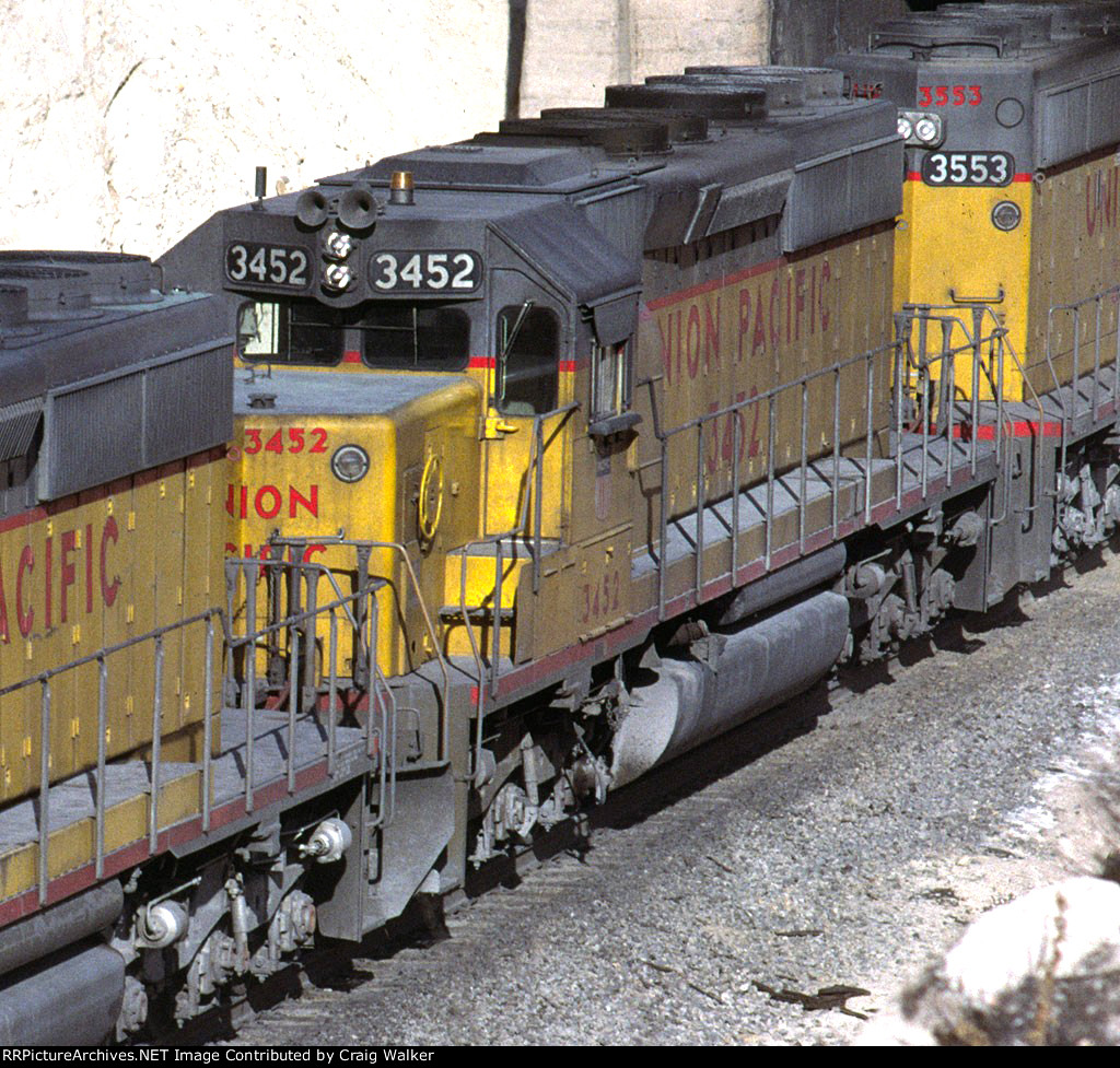 UP 3452 - Alray, Cajon Pass, CA - 11/8/80